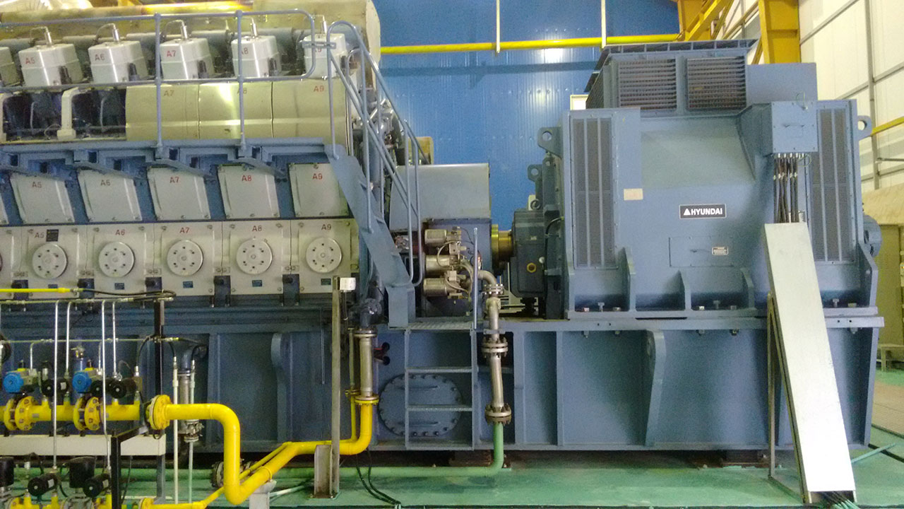 Visit to a new power plant in Iran